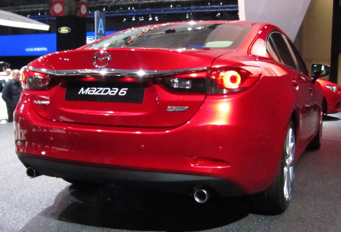 Mazda 6 technical specifications and fuel economy